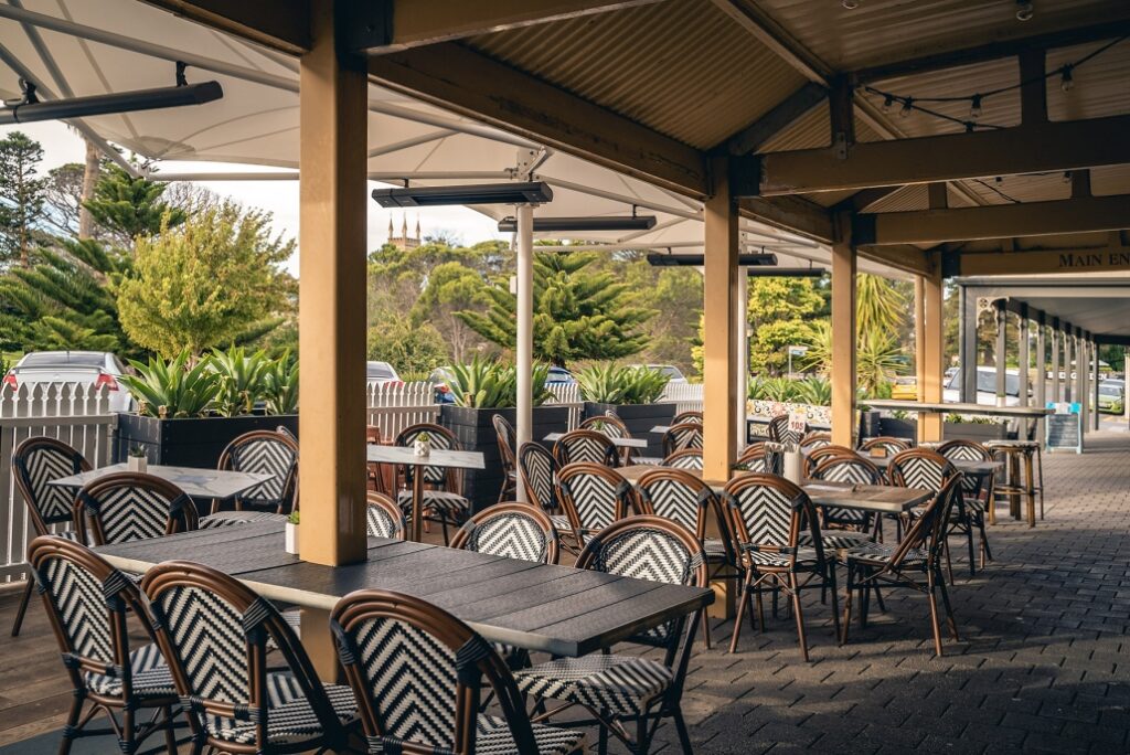 Adelaide Hills Pub | Victoria Hotel Strathalbyn, Adelaide Hills